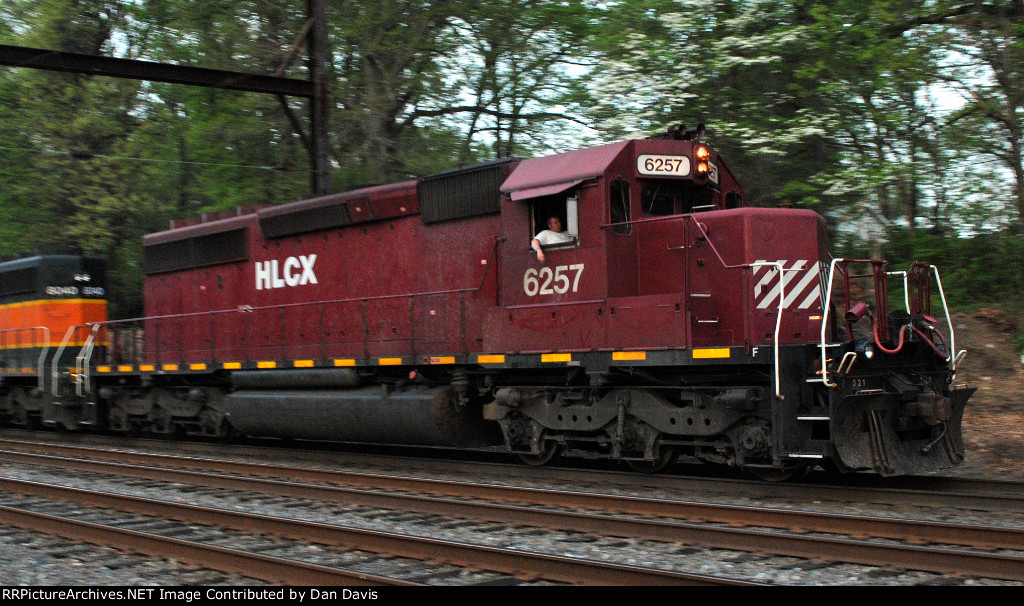 HLCX SD40-2 6257 in Red and White leads Q301-21